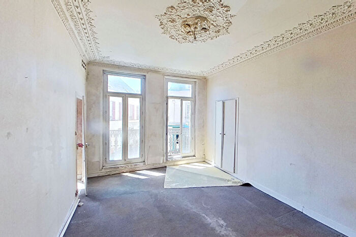 Appartement 2 pièces à Mamers, à vendre