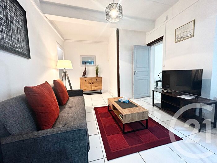 Appartement 3 pièces à louer à Narbonne, Bourg