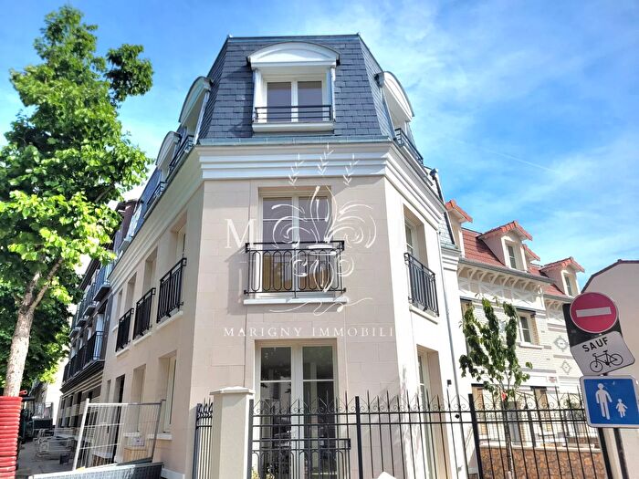 Vincennes, Est : Maison 7 pièces à vendre