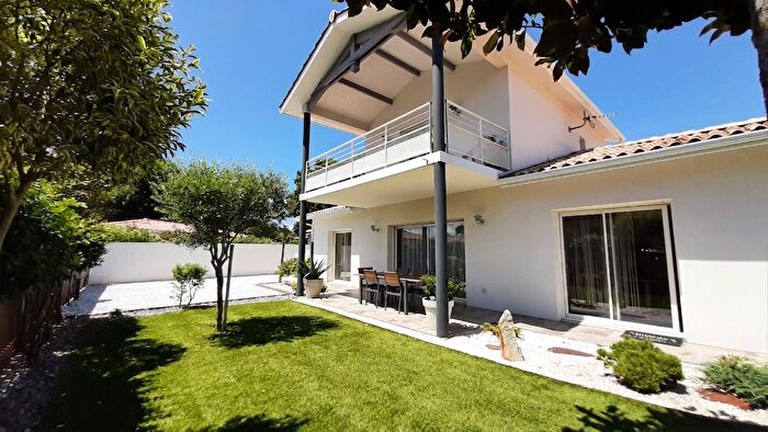 Maison 6 pièces à Gujan-Mestras, Mestras, à vendre