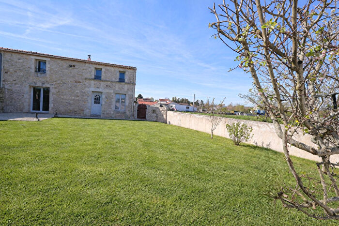 Maison à vendre - Chaillevette - 5 pièces - 3 chambres