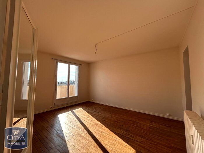 Appartement à louer - Angers, Centre-ville, La Fayette - 4 pièces - 3 chambres