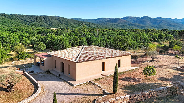 Maison 5 pièces à La Garde-Freinet, à vendre