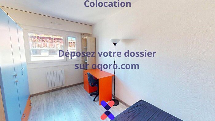 Appartement à louer - Brouaz, Annemasse - 5 pièces - 4 chambres
