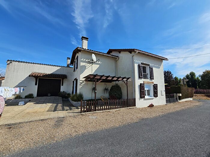 Le Bouchage : Maison 6 pièces à vendre