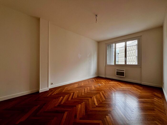 Grenoble, La Capuche, Grands Boulevards - Appartement 2 pièces à louer