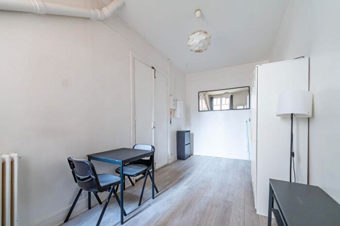 Appartement à vendre - Asnières-sur-Seine, Bécon, Bourguignons - 1 pièce - 1 chambre