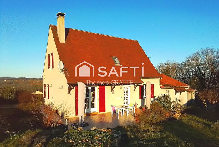 Maison à vendre - Salignac-Eyvigues - 6 pièces - 3 chambres