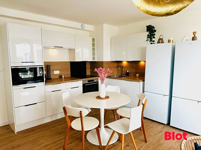 Appartement 6 pièces à Brest, Bellevue, à louer