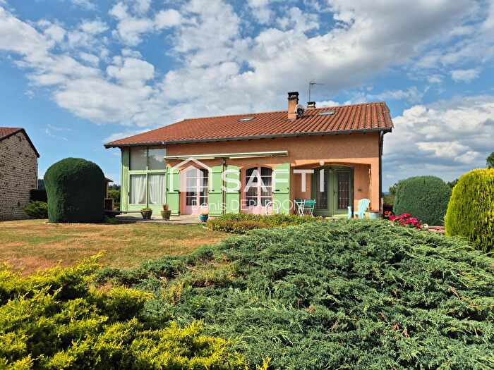 Maison 4 pièces à Craponne-sur-Arzon, à vendre