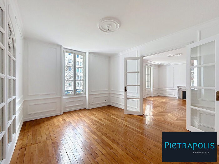 Appartement à vendre - Dijon, Clémenceau, Gare, Porte Neuve - 6 pièces - 4 chambres