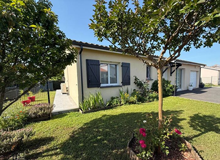 Saint-André-de-Cubzac : Maison 4 pièces à vendre