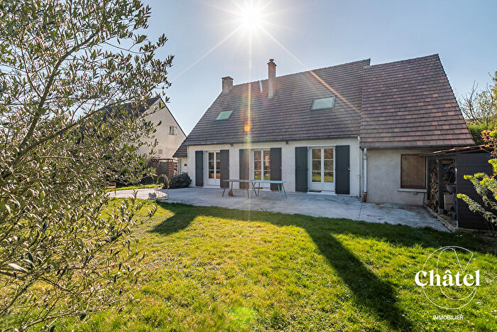 Maison à vendre - Plailly - 8 pièces - 5 chambres