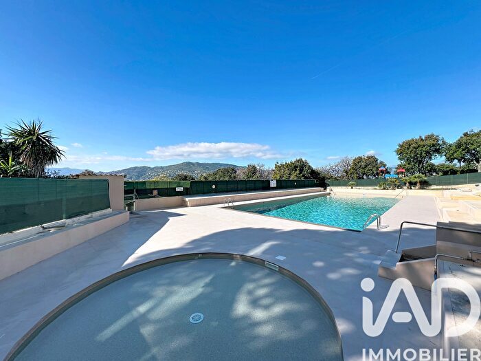 Appartement à vendre - Le Cannet, Aubarède - 3 pièces - 2 chambres