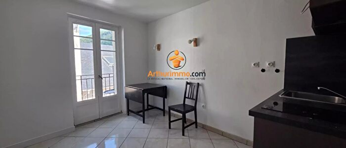 Appartement 1 pièce à vendre à Lourdes, Centre-ville, Place Peyramale, Gare
