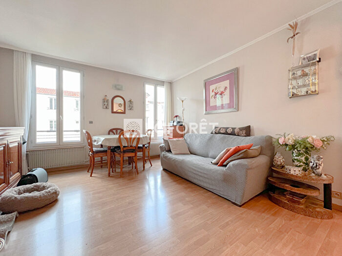 Appartement à vendre - Montrouge, Le vieux Montrouge - 3 pièces - 2 chambres