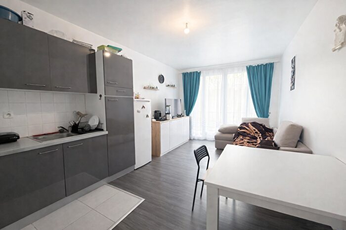 Appartement 2 pièces à Forges-les-Bains, à vendre