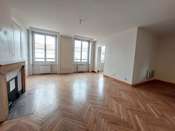 Appartement à louer - Saint-Étienne, Centre-ville, Peuple, Chavanelle - 2 pièces - 1 chambre