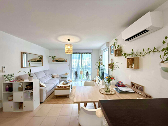 Appartement à vendre - Saint-Gilles, Croix dArquier - 2 pièces - 1 chambre