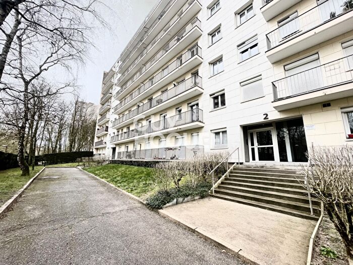 Appartement à vendre - Fleury-les-Aubrais, Clos de la Grande Salle, Villevaude, Vallée, Ormes du Mail - 3 pièces - 2 chambres