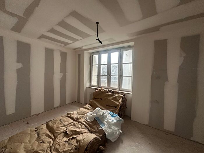 Appartement à louer - Rodez, Centre historique, Vieux-Rodez - 3 pièces - 2 chambres