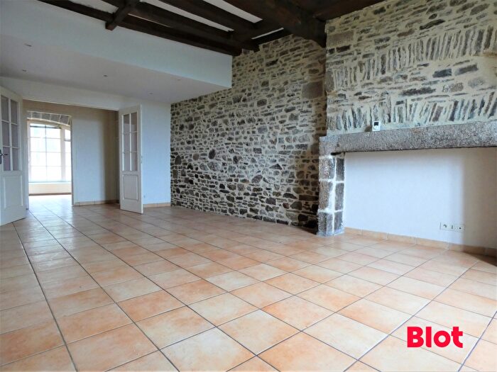 Appartement à louer - Fougères - 2 pièces - 1 chambre