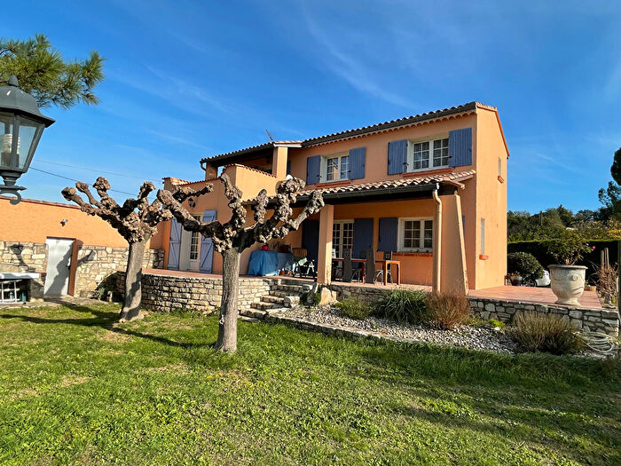 Maison à vendre - Barjac - 5 pièces - 3 chambres