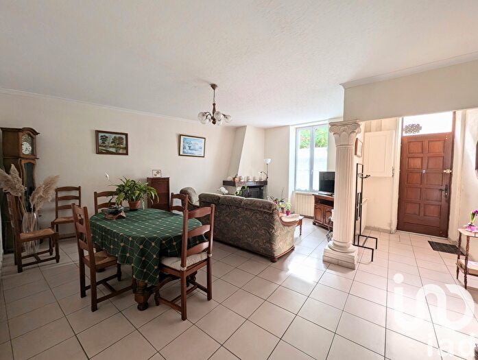 Maison à vendre - Cognac, Centre-ville, Gare - 3 pièces - 2 chambres