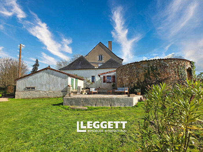 Maison à vendre - Le Vigeant - 4 pièces - 2 chambres