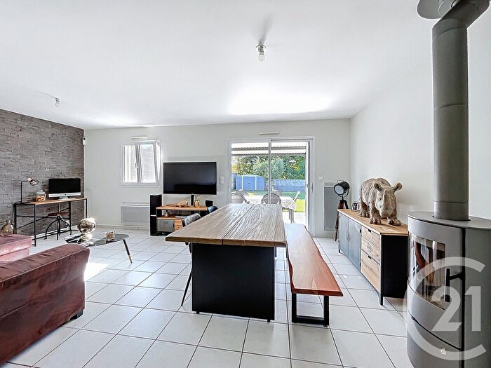 Maison à vendre - Saint-Pierre-des-Échaubrognes - 5 pièces - 3 chambres