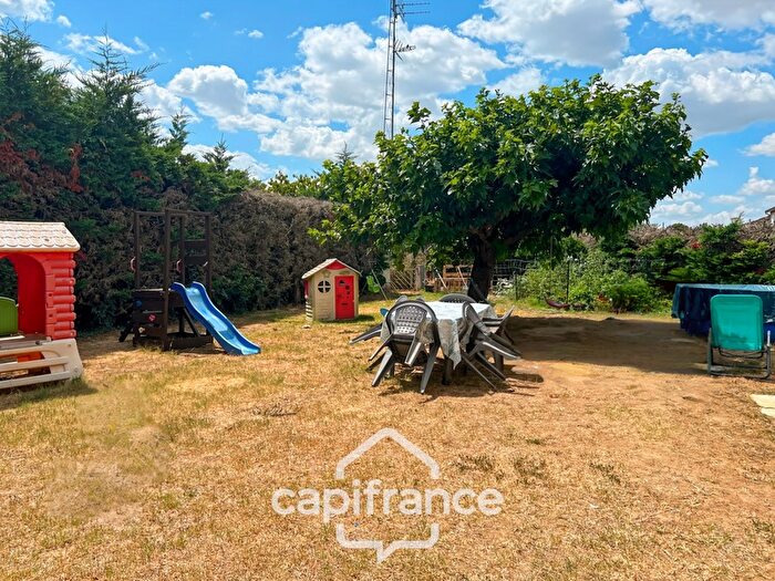 Maison à vendre - Espalais - 4 pièces - 3 chambres