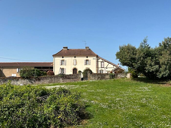 Maison à vendre - Riscle - 11 pièces - 5 chambres