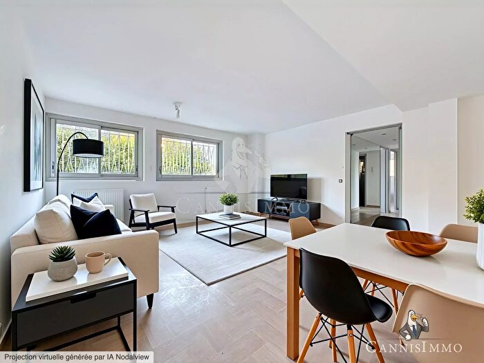 Appartement à vendre - Cannes, Petit Juas - 3 pièces - 2 chambres