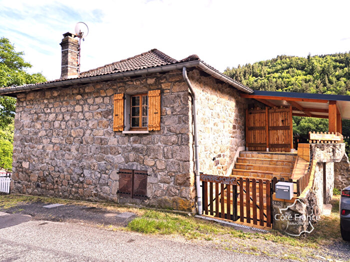 Saint-Martin-de-Valamas : Maison 4 pièces à vendre