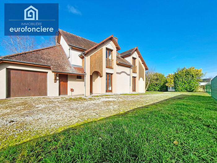 Maison à vendre - La Rivière-de-Corps - 7 pièces - 4 chambres