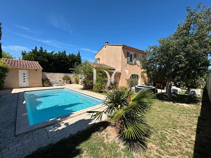 Maison 5 pièces à vendre à Châteauneuf-de-Gadagne