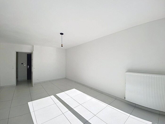 Appartement à louer - Maison Blanche-Wilson, Reims - 2 pièces