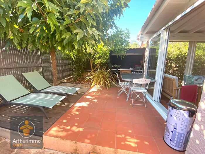 Maison 4 pièces à vendre - Bormes-les-Mimosas, La Favière, Le Gau, Cap-Bénet, Cabasson, Plages