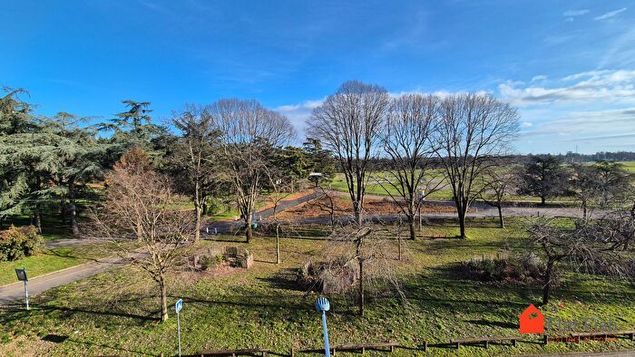 Appartement à vendre - Vénissieux, Parilly - 3 pièces - 2 chambres