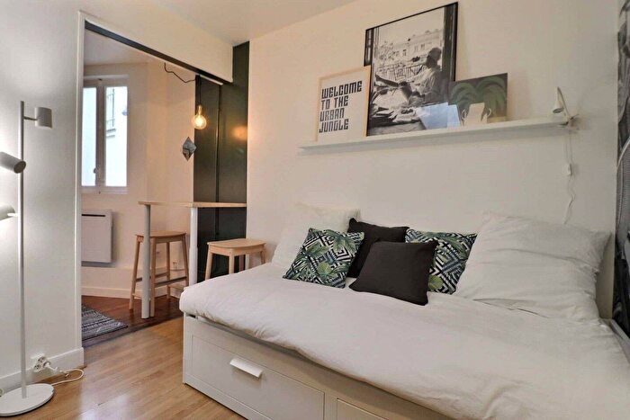 Appartement à louer - Muette Sud, Paris ème arrondissement - 1 pièce