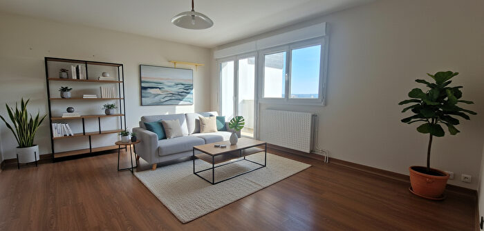 Appartement à vendre - Quartiers Nord-Est, Patton, Bellangerais - 4 pièces - 3 chambres