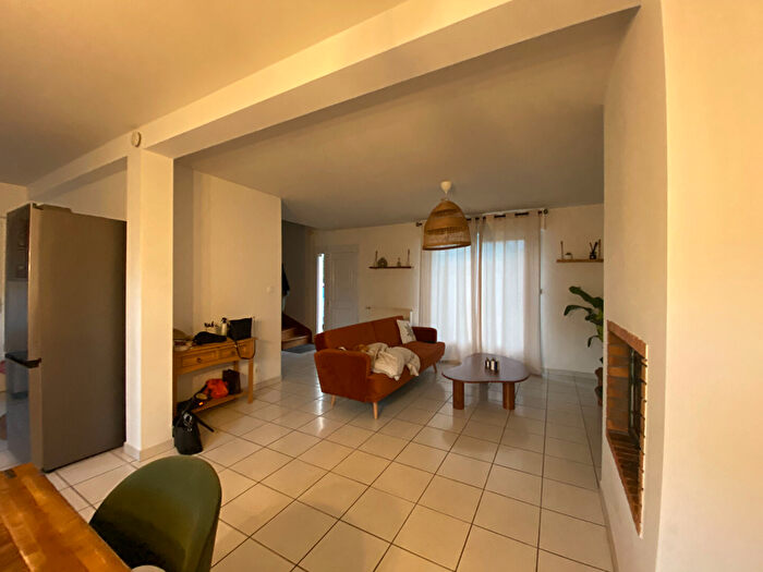 Guipavas, Centre-ville - Maison 5 pièces à louer