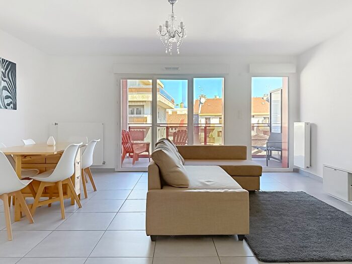 Annemasse, Centre-ville - Appartement 4 pièces à louer