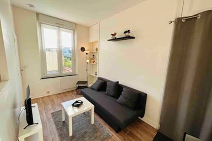 Appartement à louer - Centre Ville, Reims - 1 pièce
