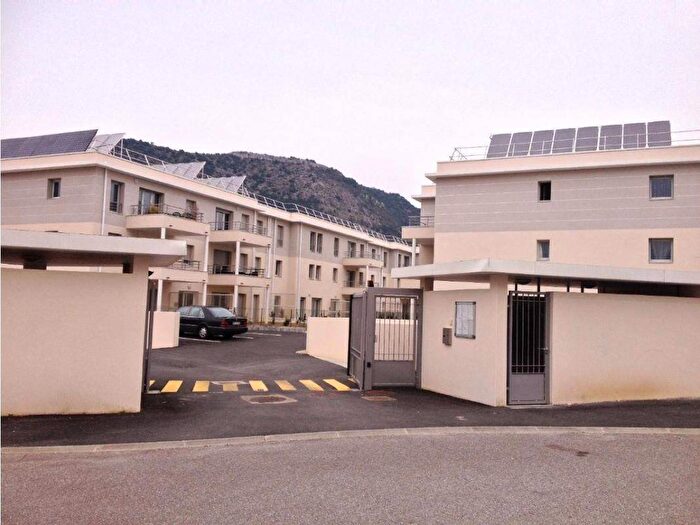 Appartement à louer - Soyons - 3 pièces - 2 chambres