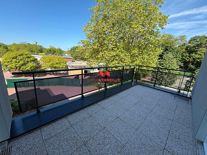 Les Près, Montigny-le-Bretonneux - Appartement 3 pièces à louer