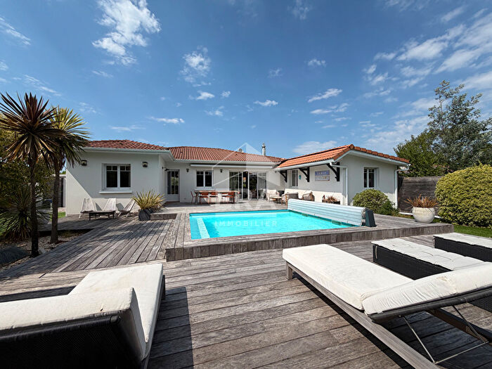 Gujan-Mestras, La Hume, Plage - Maison 6 pièces à vendre