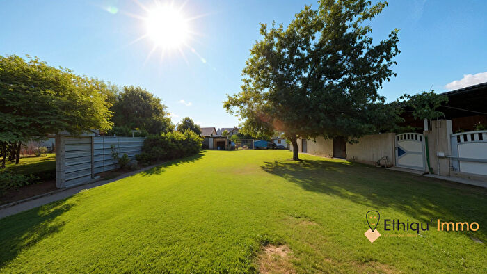 Maison à vendre - Brumath - 8 pièces - 5 chambres