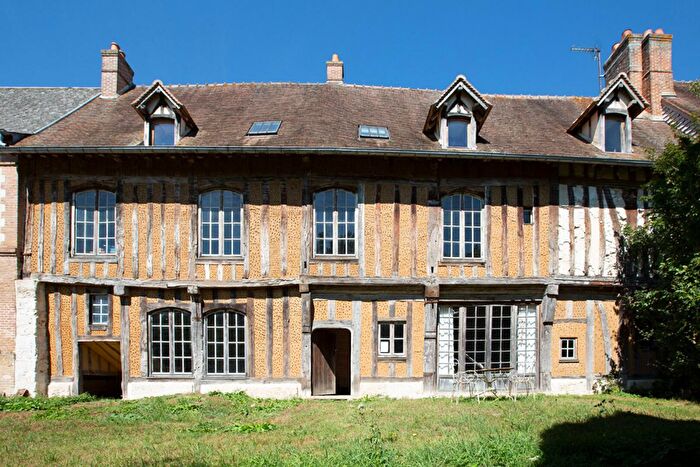 Maison à vendre - Harquency - 10 pièces - 6 chambres