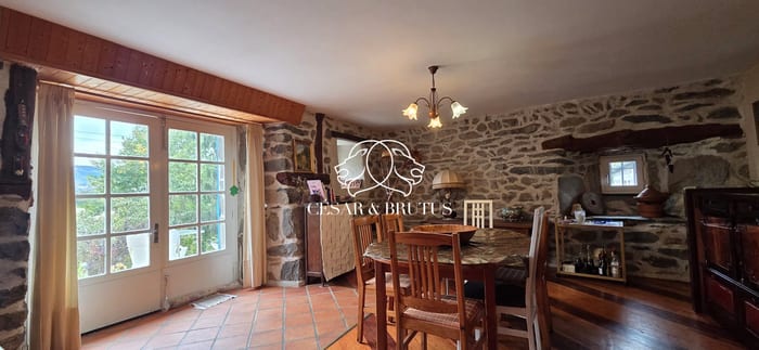 Maison 7 pièces à vendre - Saint-Julien-Chapteuil